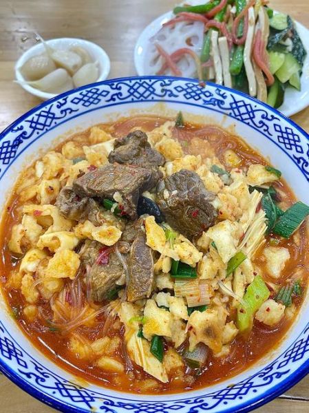 羊肉泡馍怎么做_正宗泡馍汤头秘诀-第2张图片-山城妙识 羊肉泡馍怎么做_正宗泡馍汤头秘诀-第2张图片-山城妙识