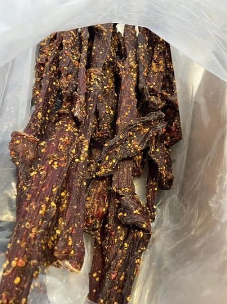 风干牛肉是生肉还是熟肉_风干牛肉可以直接吃吗-第3张图片-山城妙识 风干牛肉是生肉还是熟肉_风干牛肉可以直接吃吗-第3张图片-山城妙识