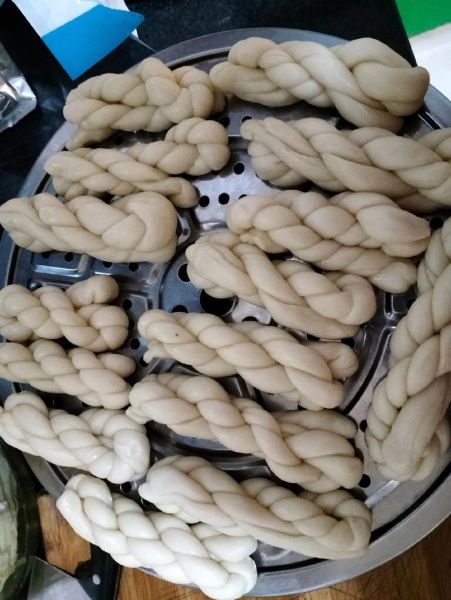 花样麻花怎么做_麻花做法大全-第3张图片-山城妙识