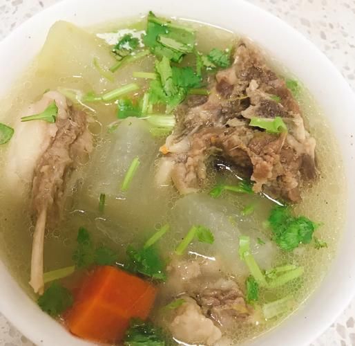 冬瓜炖羊肉的家常做法窍门_冬瓜炖羊肉怎么做好吃-第1张图片-山城妙识