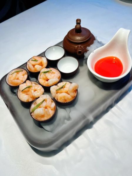 龙井虾仁属于什么菜系_杭州菜经典做法-第2张图片-山城妙识