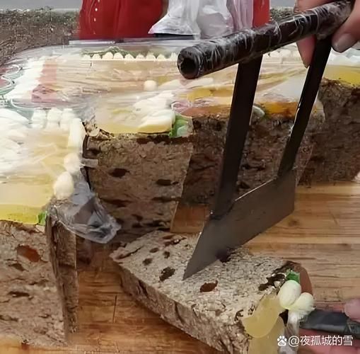 天价切糕一刀6000是真的吗_切糕为什么这么贵-第3张图片-山城妙识 天价切糕一刀6000是真的吗_切糕为什么这么贵-第3张图片-山城妙识