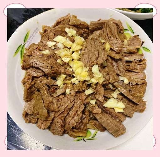 在家自制卤牛肉怎么做_卤牛肉的正宗做法-第1张图片-山城妙识