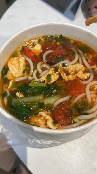 米粉热量高吗_减肥能吃米粉吗-第3张图片-山城妙识