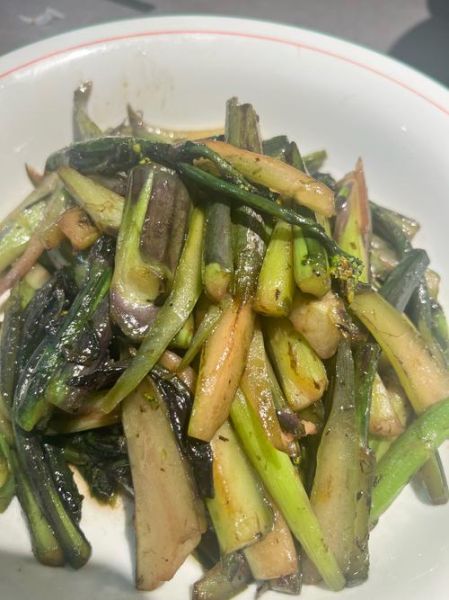 红菜苔怎么炒好吃_红菜苔做法大全图解-第3张图片-山城妙识