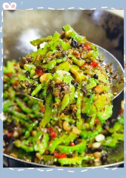 苦瓜怎么吃好吃_苦瓜怎么做不苦又下饭-第2张图片-山城妙识