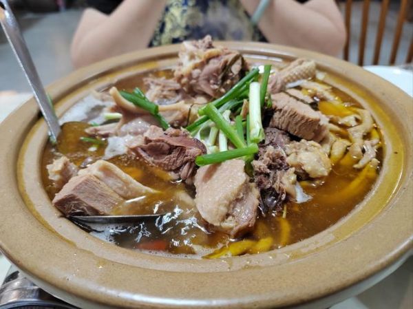 信阳特色菜有哪些_信阳菜怎么做才正宗-第1张图片-山城妙识 信阳特色菜有哪些_信阳菜怎么做才正宗-第1张图片-山城妙识