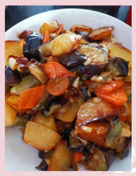 地三鲜怎么做才好吃_土豆茄子辣椒比例是多少-第3张图片-山城妙识