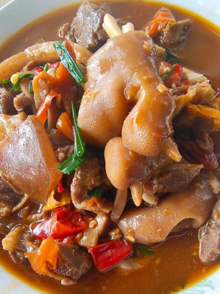 黄焖狗肉怎么做好吃_正宗黄焖狗肉做法视频-第1张图片-山城妙识