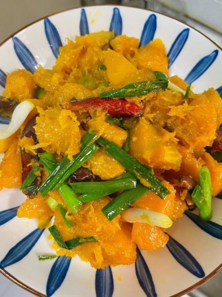 炒南瓜怎么做_炒南瓜的做法大全图解-第1张图片-山城妙识