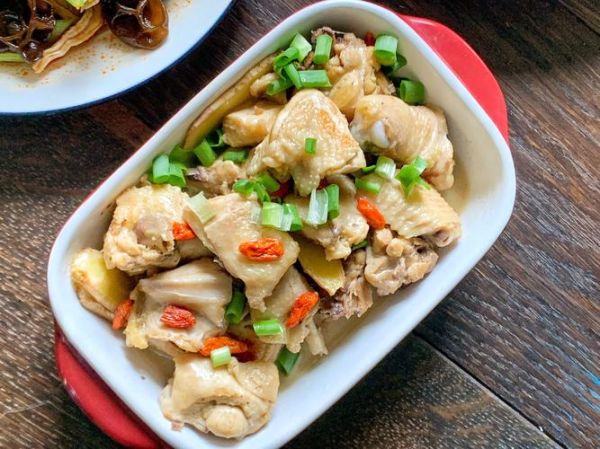 麻油蒸鸡怎么做_麻油蒸鸡用什么鸡最好-第3张图片-山城妙识