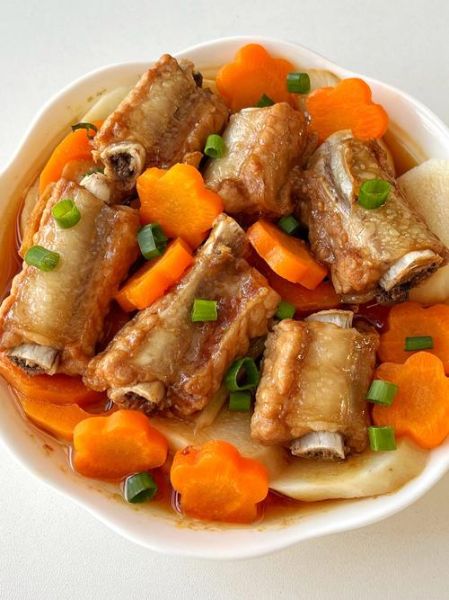 骨肉相连能直接蒸吗_蒸多久才熟-第1张图片-山城妙识