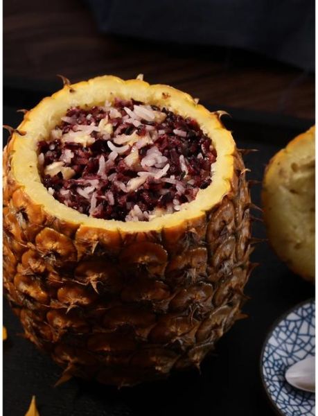 菠萝大米饭怎么做_菠萝大米饭的简单做法-第1张图片-山城妙识