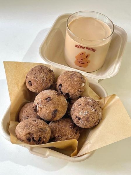 巧克力麻薯球怎么做_巧克力麻薯球热量高吗-第1张图片-山城妙识