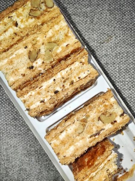 拿破仑蛋糕怎么吃_拿破仑蛋糕吃法技巧-第2张图片-山城妙识 拿破仑蛋糕怎么吃_拿破仑蛋糕吃法技巧-第2张图片-山城妙识