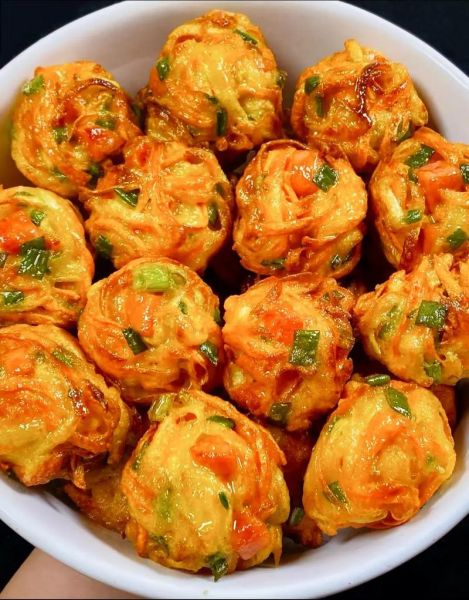 炸菜丸子怎么做_炸菜丸子用什么菜最好吃-第1张图片-山城妙识