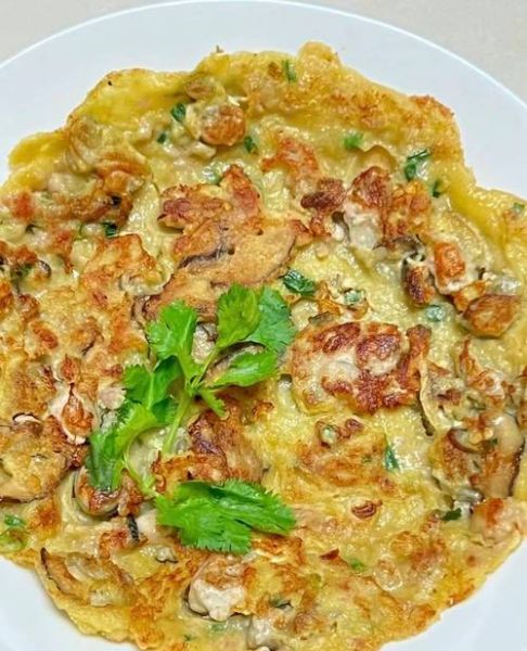 蚵仔煎是什么_蚵仔煎怎么做才地道-第1张图片-山城妙识