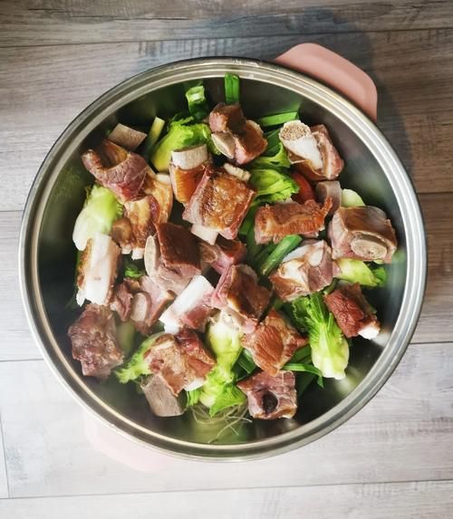 盐排骨汤锅怎么做_盐排骨汤锅的家常做法-第2张图片-山城妙识