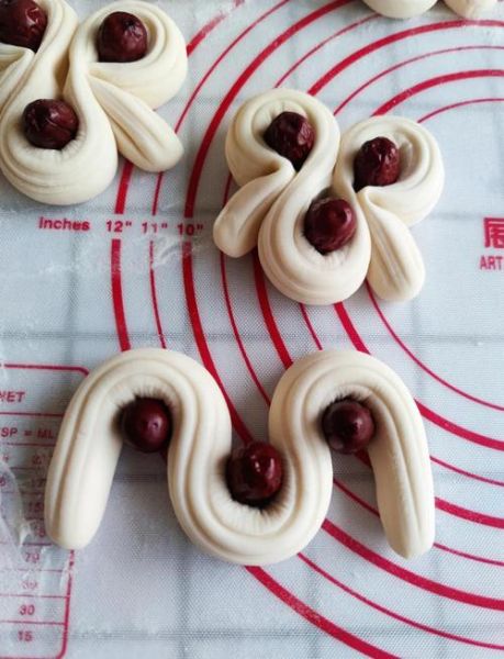 枣花馍的做法_枣花馍花样图片-第1张图片-山城妙识