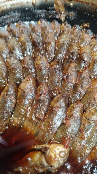 酥鲫鱼的做法高压锅_高压锅酥鲫鱼多久-第3张图片-山城妙识