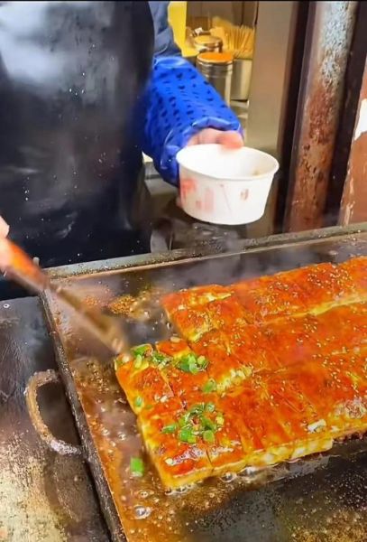 铁板豆腐摆摊赚钱吗_铁板豆腐摆摊需要准备什么-第1张图片-山城妙识