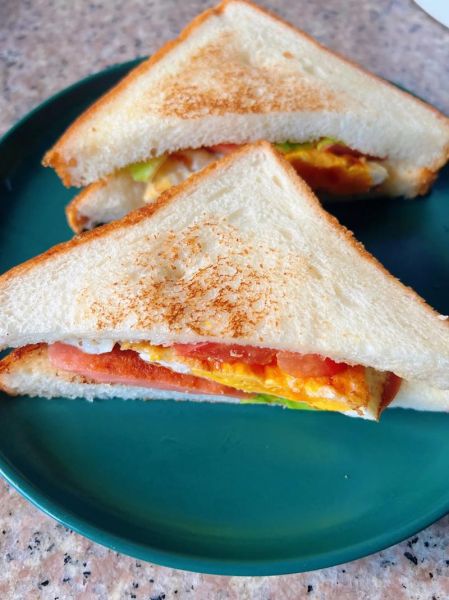 老式三明治怎么做_老式三明治需要哪些食材-第2张图片-山城妙识