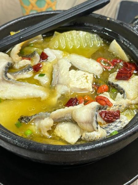 黑鱼怎么煲汤更有营养_黑鱼煲汤放什么食材-第3张图片-山城妙识