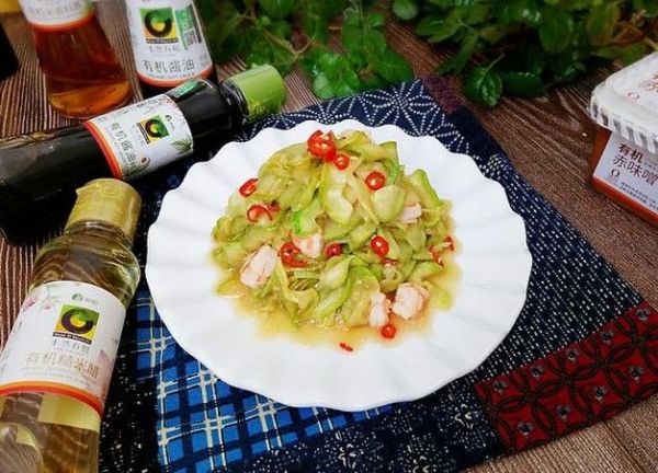 角瓜片怎么炒好吃_炒角瓜片的做法步骤-第2张图片-山城妙识