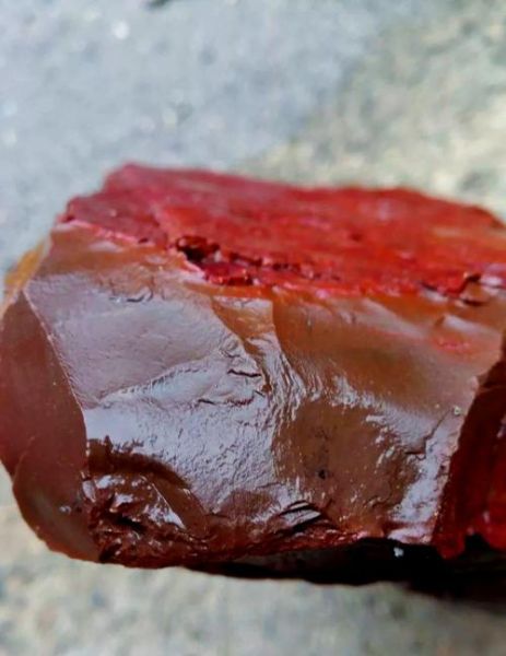 猪肝色石头是什么_猪肝色石头值钱吗-第1张图片-山城妙识