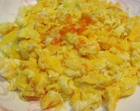 蟹黄蛋怎么做_蟹黄蛋最简单的做法-第3张图片-山城妙识 蟹黄蛋怎么做_蟹黄蛋最简单的做法-第3张图片-山城妙识