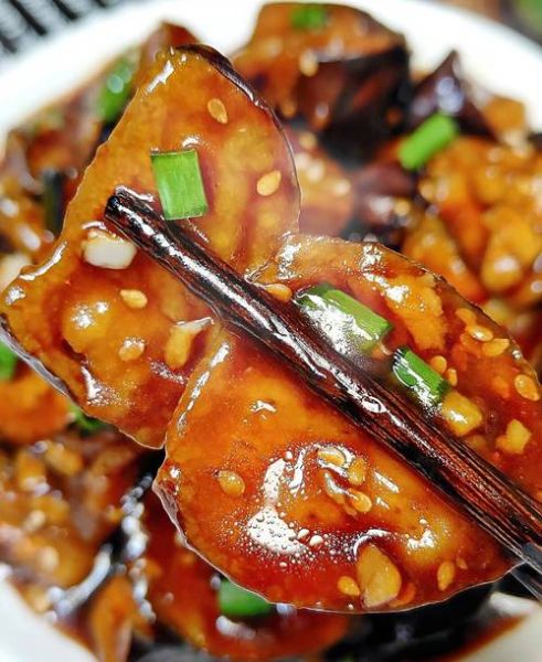 醋溜茄子怎么做_醋溜茄子热量高吗-第2张图片-山城妙识 醋溜茄子怎么做_醋溜茄子热量高吗-第2张图片-山城妙识