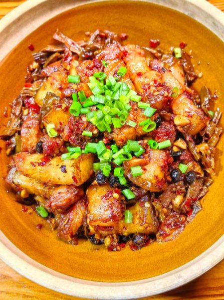 猪肉怎么做好吃_家常猪肉做法大全-第2张图片-山城妙识