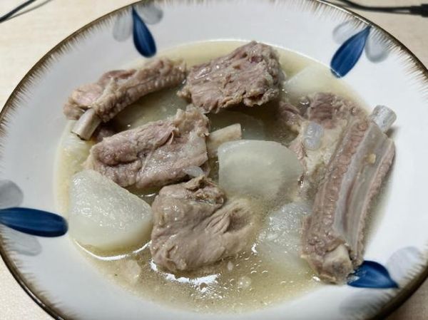 萝卜炖肉怎么做_萝卜炖肉要焯水吗-第1张图片-山城妙识