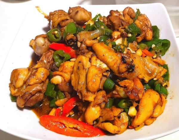 炒鸡腿怎么做好吃_家常炒鸡腿的做法步骤-第3张图片-山城妙识