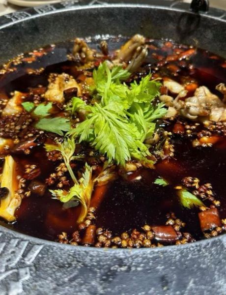 干锅耗儿鱼怎么做_干锅耗儿鱼热量高吗-第3张图片-山城妙识