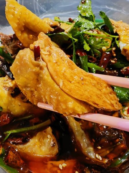 云南凉拌花椒鸡怎么做_正宗配方揭秘-第1张图片-山城妙识