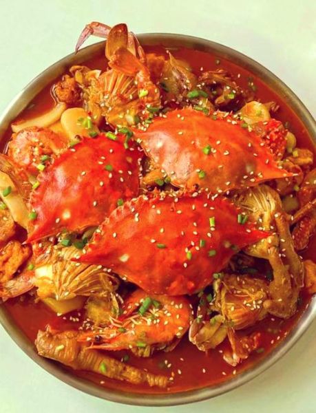 螃蟹火锅怎么做好吃_螃蟹火锅底料配方-第1张图片-山城妙识