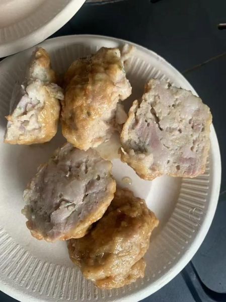 狮子头用什么肉最好_正宗狮子头配料比例-第1张图片-山城妙识