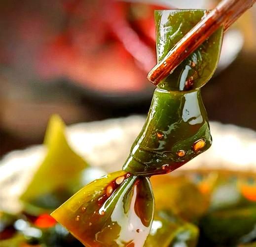 酸辣凉拌海带结怎么做_海带结焯水几分钟-第1张图片-山城妙识