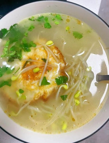 豆芽汤怎么做法_家常豆芽汤怎么做才好吃-第2张图片-山城妙识