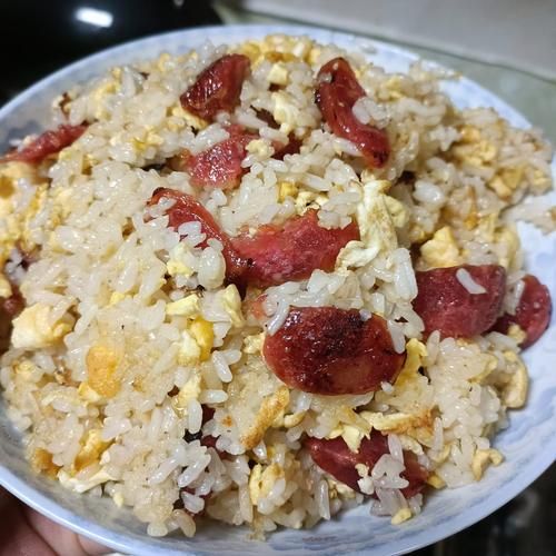 酱油火腿炒饭怎么做_酱油火腿炒饭图片大全-第3张图片-山城妙识