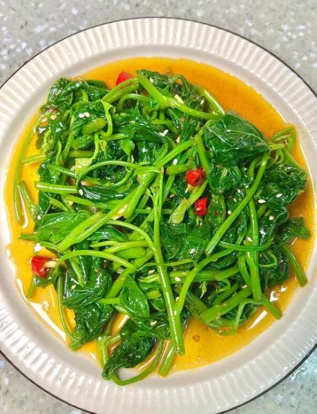 蒸红薯叶怎么做_蒸红薯叶需要焯水吗-第1张图片-山城妙识