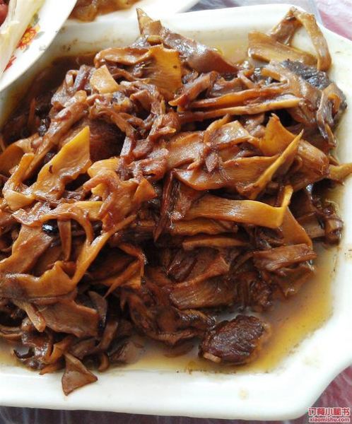 小笋干怎么做好吃_小笋干炒什么最香-第1张图片-山城妙识 小笋干怎么做好吃_小笋干炒什么最香-第1张图片-山城妙识