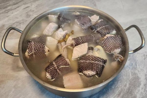 龙凤汤怎么做最好吃_龙凤汤正宗做法-第1张图片-山城妙识