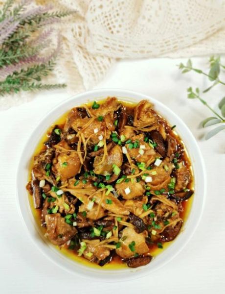 香菇炖鸡肉怎么做好吃_香菇炖鸡肉的做法步骤-第2张图片-山城妙识