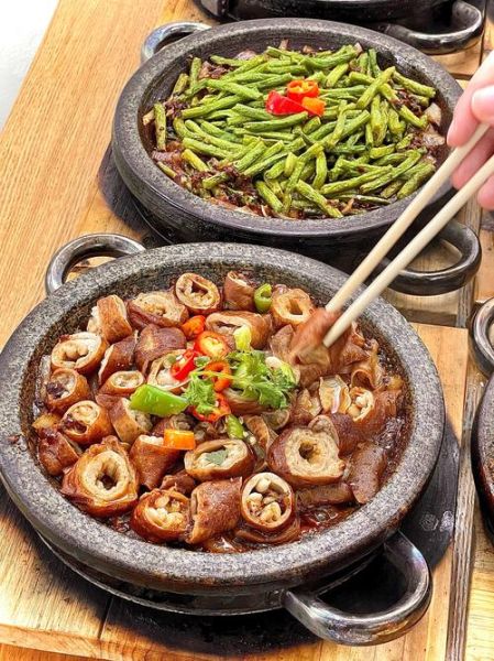 石锅菜怎么做_石锅菜用什么锅-第2张图片-山城妙识