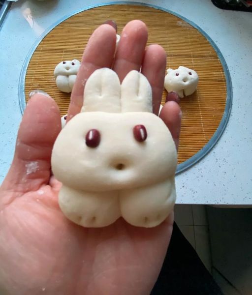 面食兔子做法图片大全_如何捏出可爱造型-第2张图片-山城妙识 面食兔子做法图片大全_如何捏出可爱造型-第2张图片-山城妙识