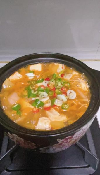 韩国大酱汤怎么做_正宗大酱汤配料表-第1张图片-山城妙识