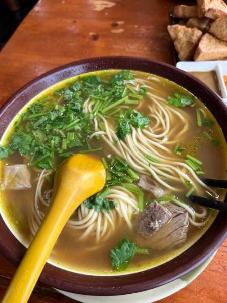 黄面条怎么做好吃_家常黄面条做法大全-第3张图片-山城妙识