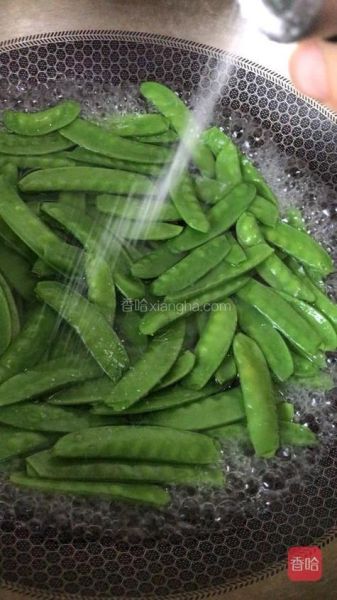 荷兰豆炒之前要焯水吗_焯水时间多久合适-第3张图片-山城妙识